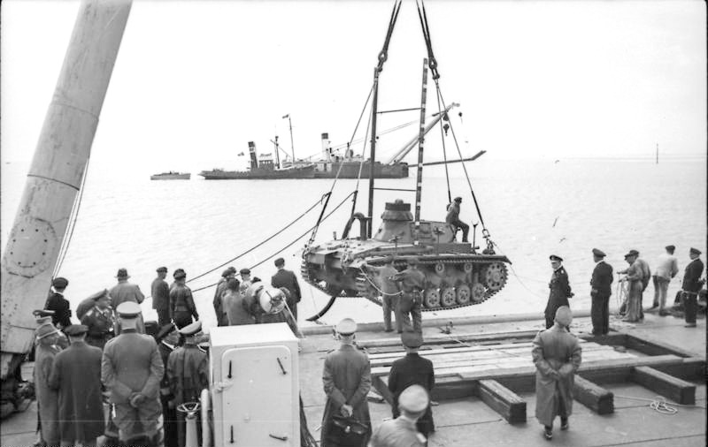 German Landing Exercises - Stew Ross Discovers